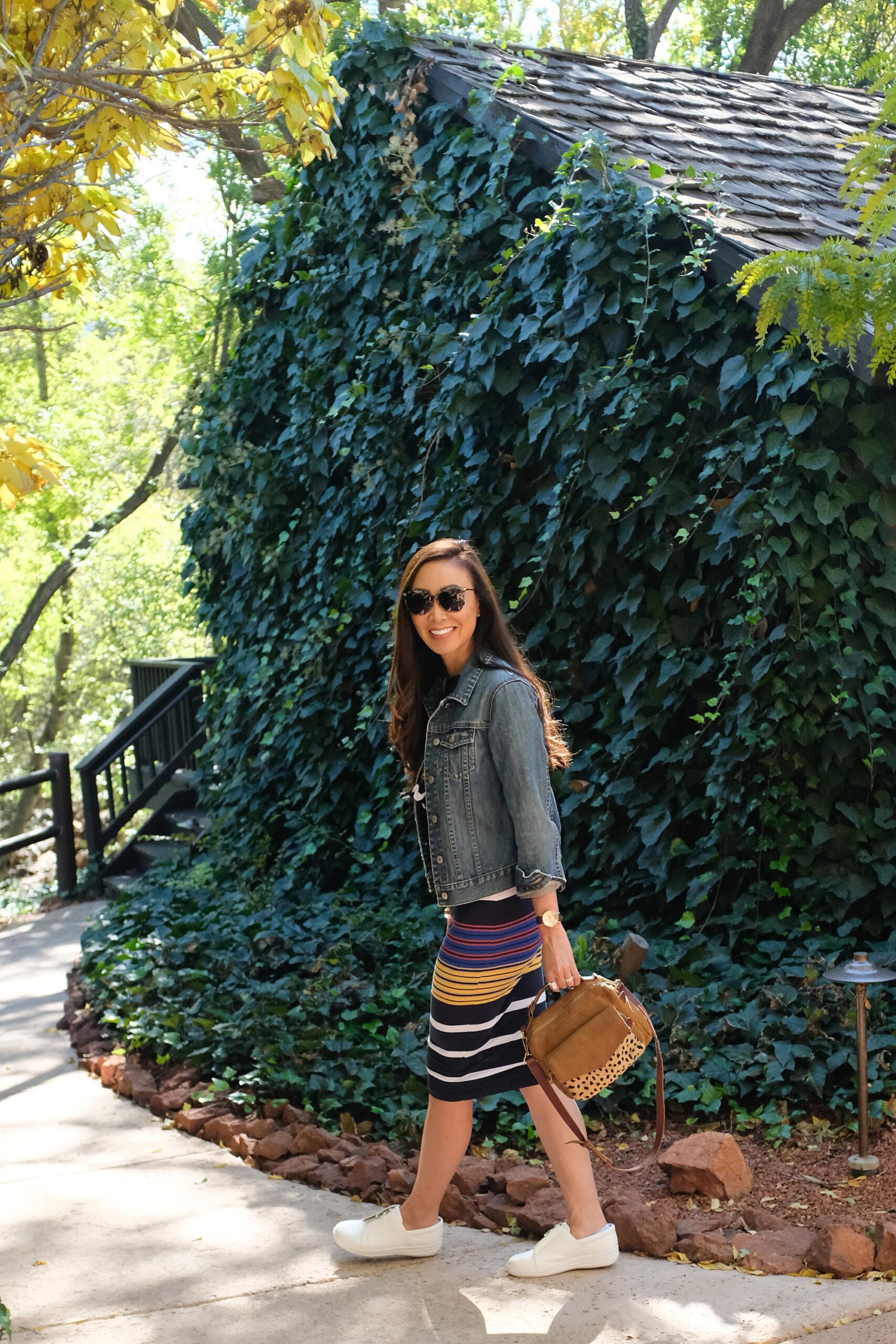 sedona-fit-flop-white-sneaker-metal-stud-zip-leataher-outfit-arizona ...