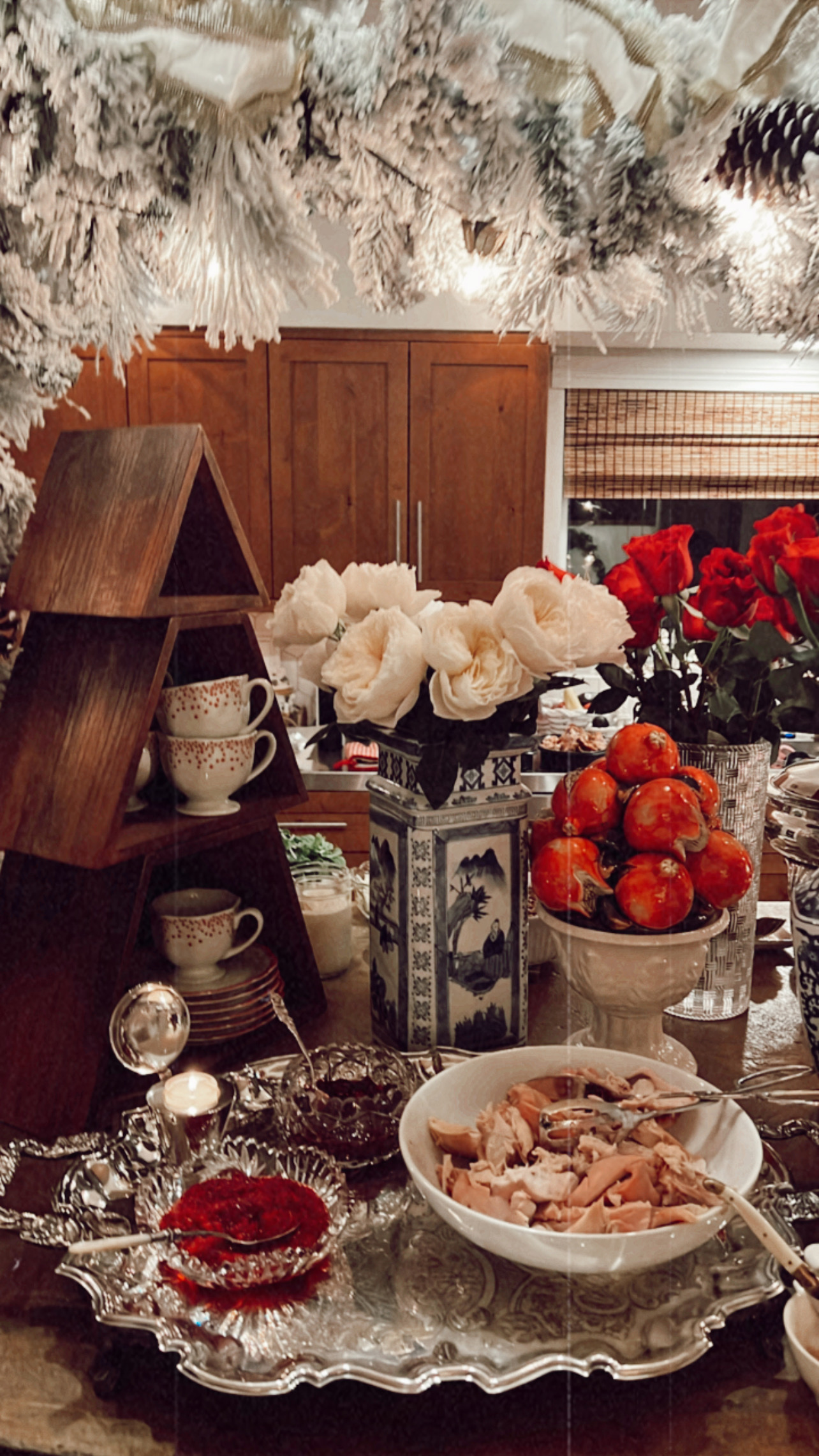 Christmas dinner with friends – Diana Elizabeth Blog
