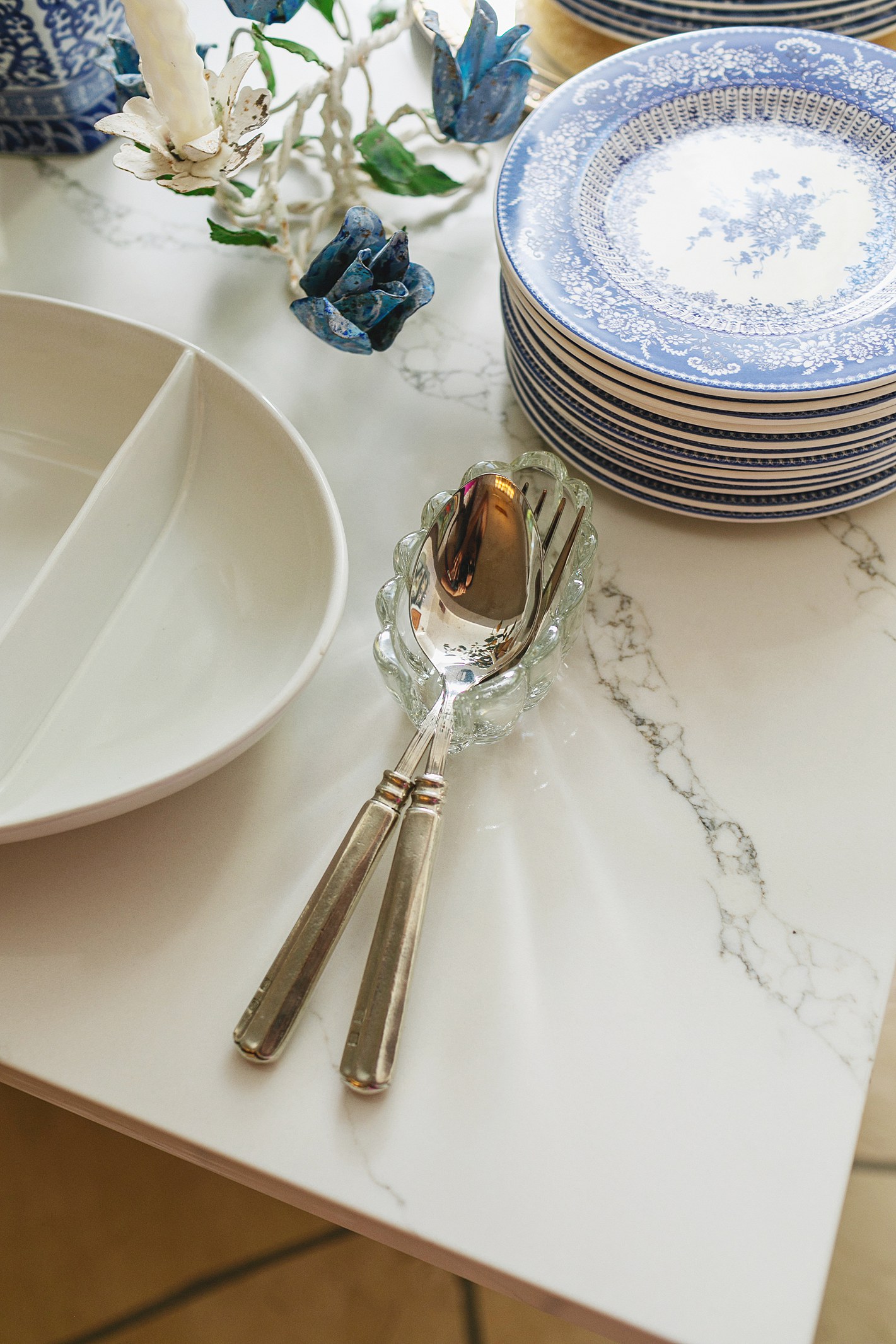 How to: Properly Set a Buffet Table – Diana Elizabeth Blog